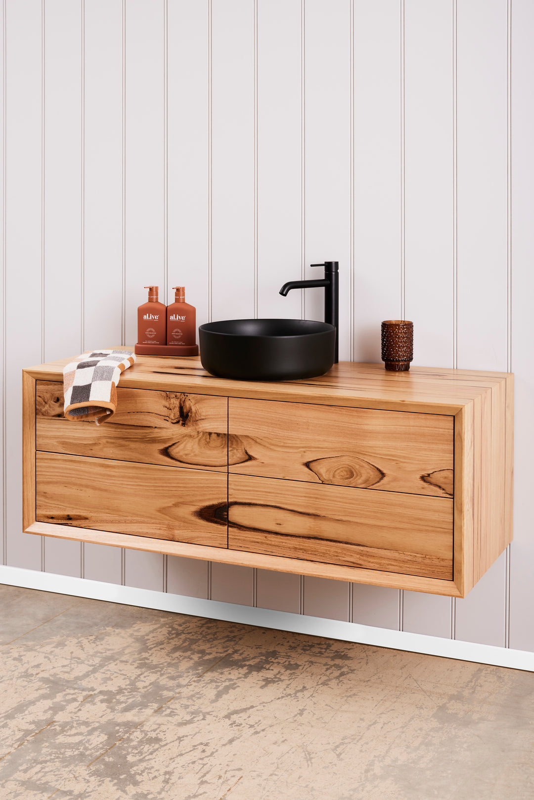 Mansfield Timber Vanity – Kariko